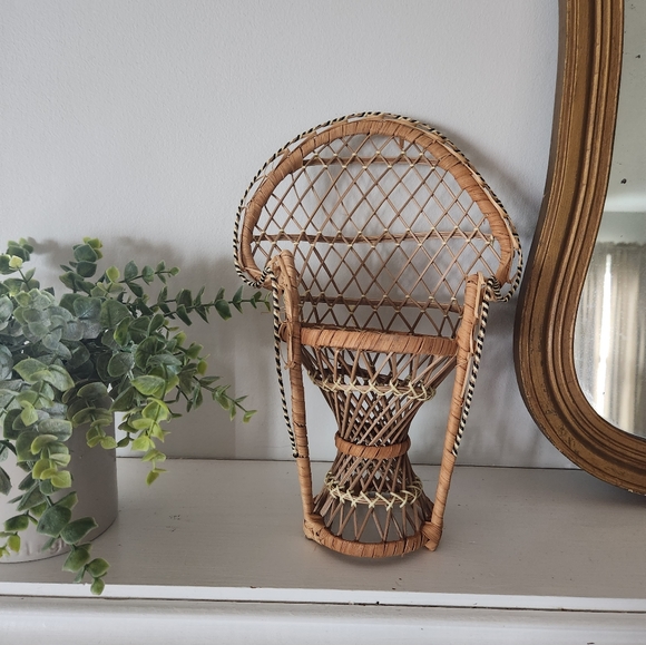 None | Accents | Vintage Boho Wicker Peacock Chair Plant Stand | Poshmark